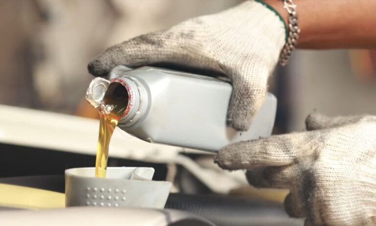 Kako proveriti ulje u menjaču? jednostavan vodič za svakog vozača